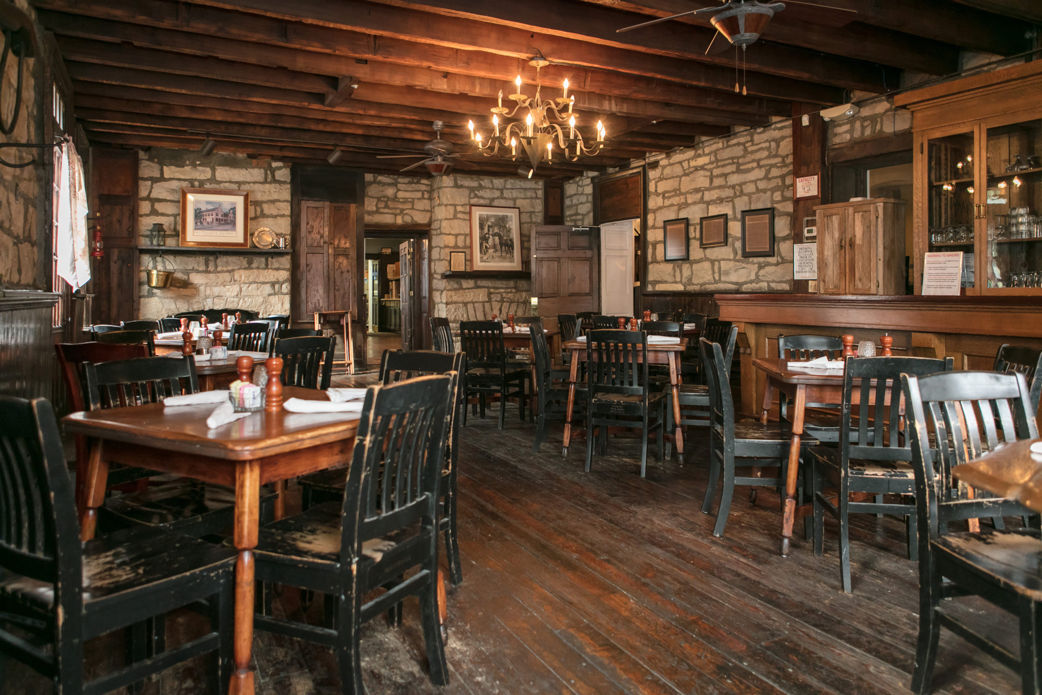 Old Talbott Tavern – Bardstown Main Street