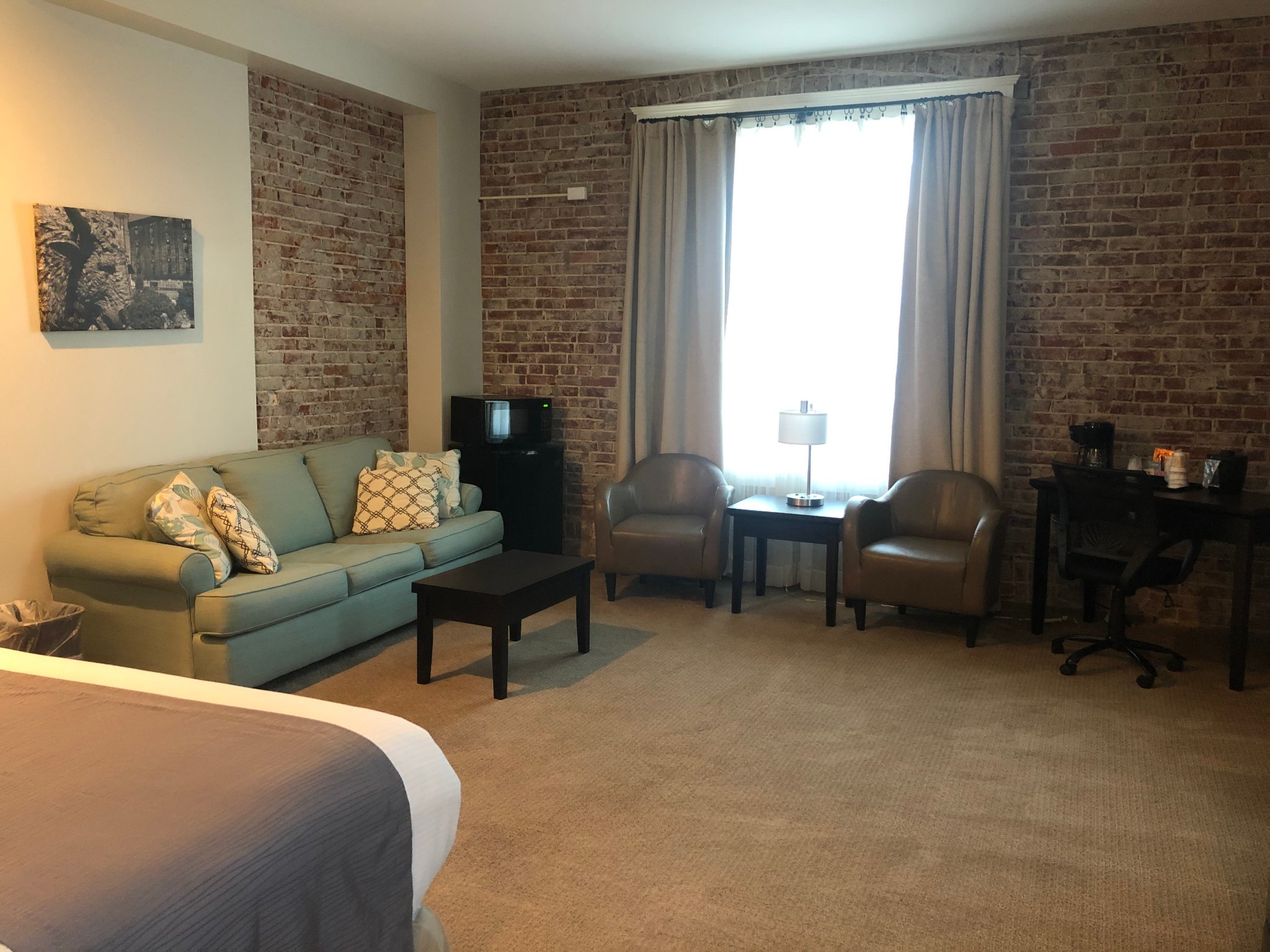Talbott Inn – Bardstown Main Street